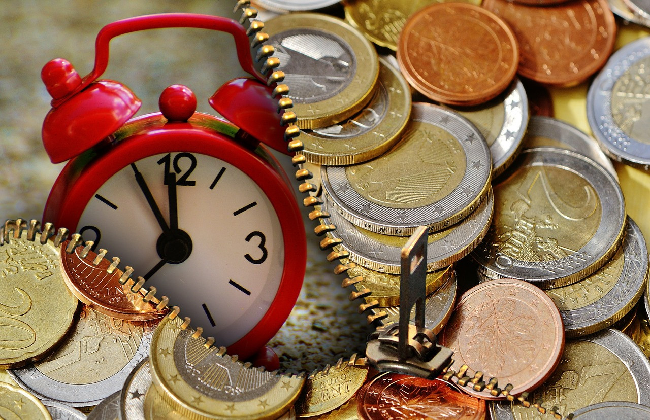 How To Calculate Your Freelance Average Hourly Rate and What It Should 